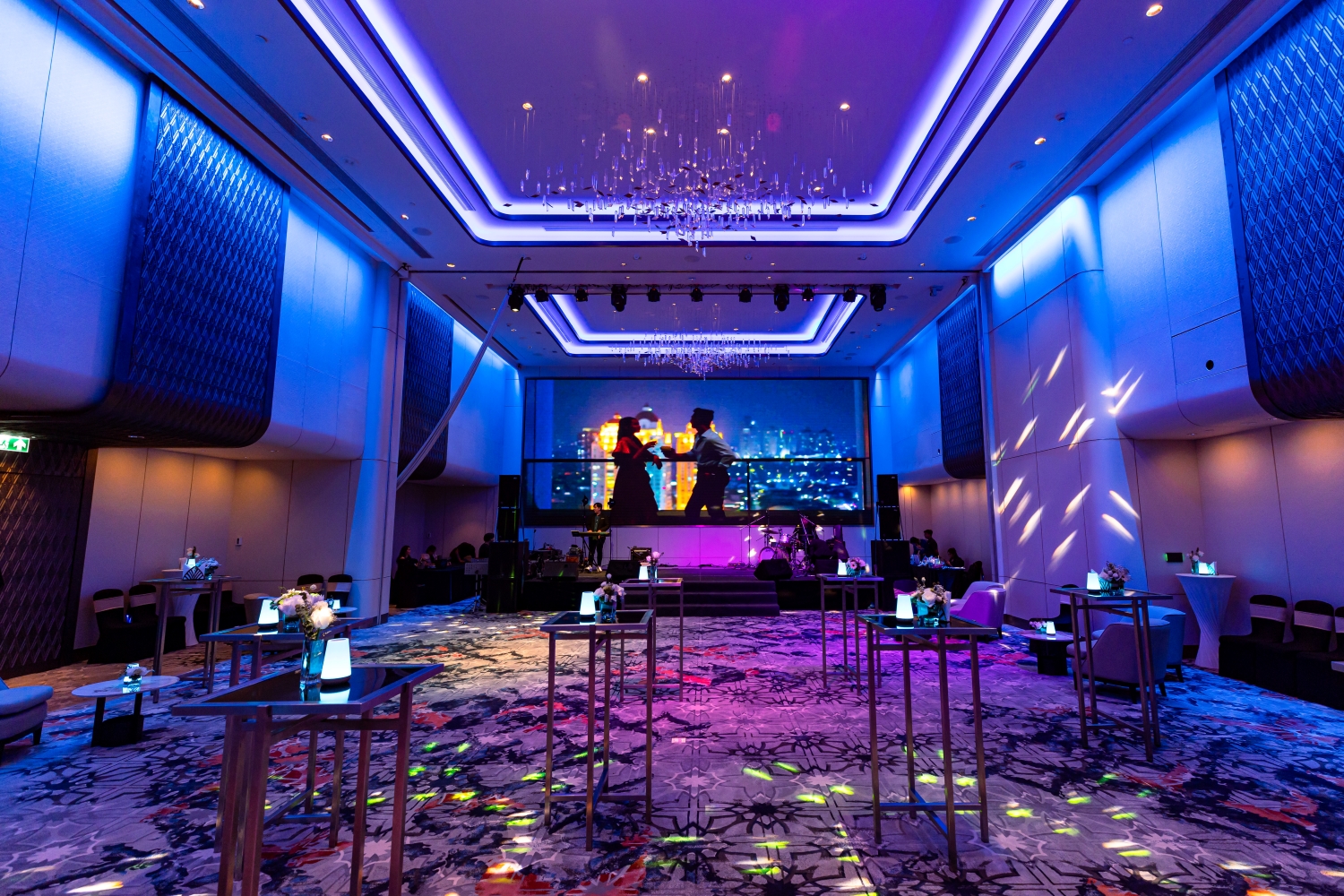 Grand Mercure Bangkok Atrium - The Ultimate Social Experience